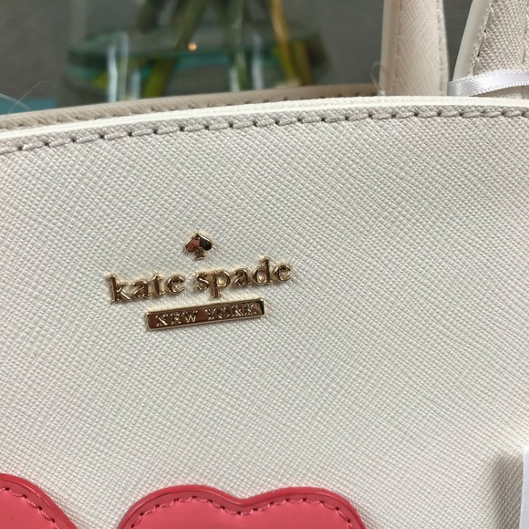 kate spade | Bags | Kate Spade Hawaii Exclusive Hibiscus Lottie Bag ...